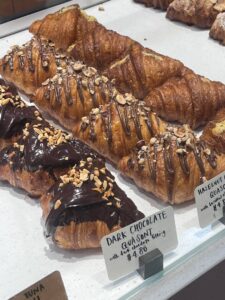 Quasont: New Woodlands Cafe With $2.80 Croissants | Eatbook.sg