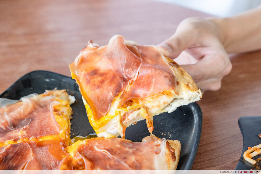 Il Piccolo Pizzeria: Italian Stall With 50+ Dishes By Chinese Hawker ...