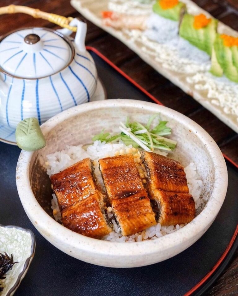 7 Esplanade Food Spots With 1-For-1 Lunch Deals | Eatbook.sg