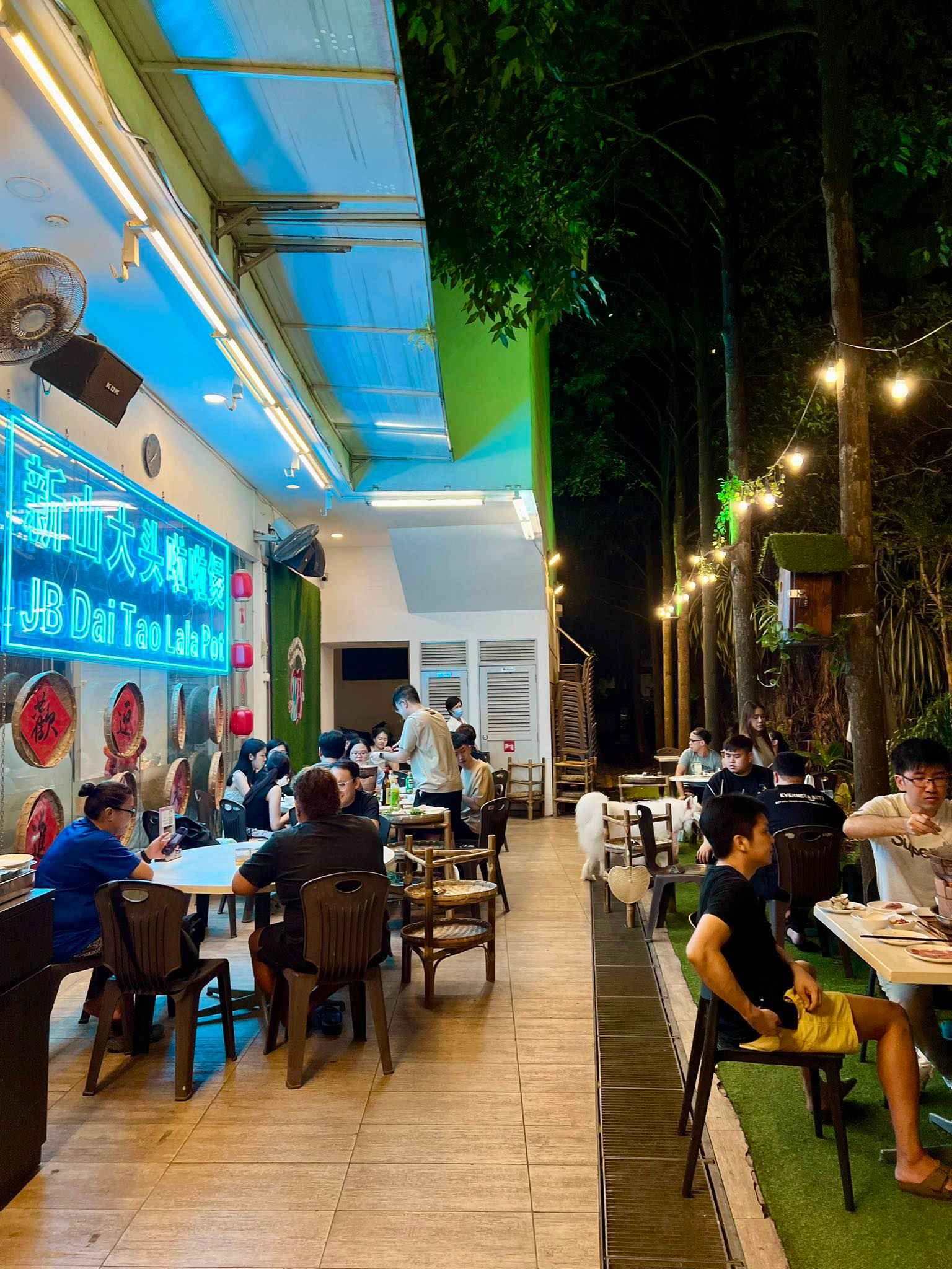 JB Dai Tao Lala Pot Opens In Singapore With Claypot Lala | Eatbook.sg