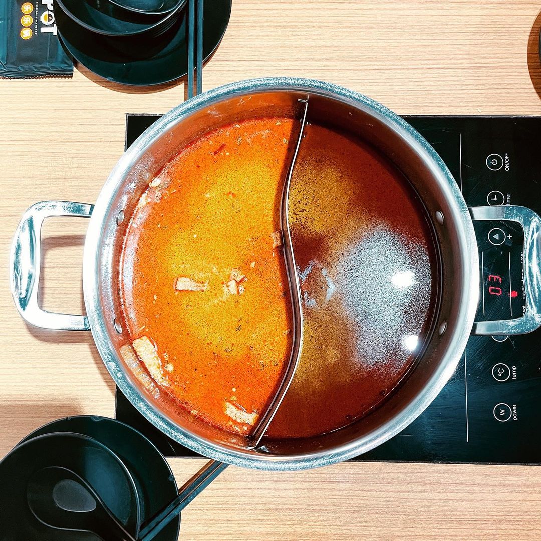 Le Le Pot: $29.80++ Hotpot Buffet In Tiong Bahru | Eatbook.sg