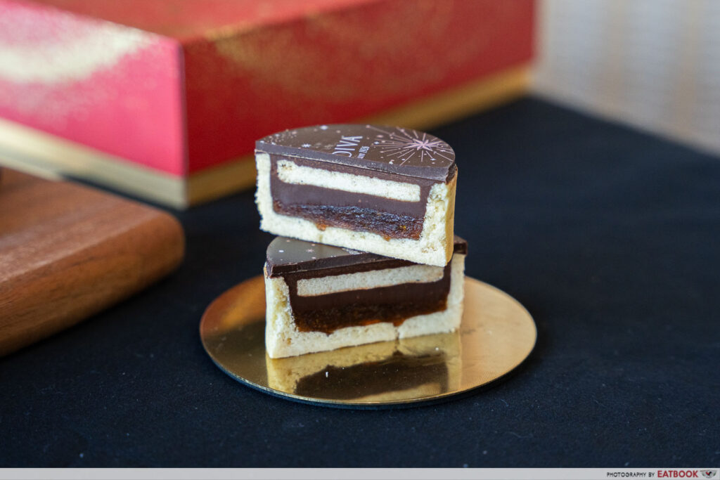 11 Best Mooncakes For Mid-Autumn Festival 2024 | Eatbook.sg