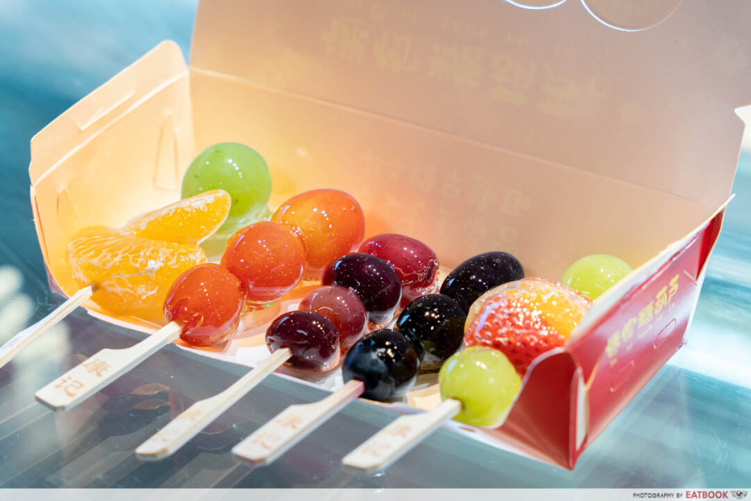 Kang Ji Sugar Coated Fruits: Tanghulu Kiosk In Somerset | Eatbook.sg
