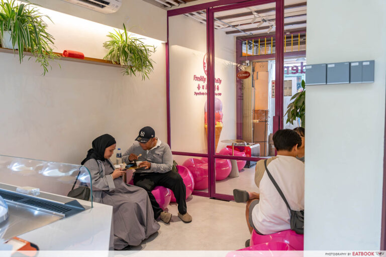 Gelato Garden: “Spinning” Gelato Cafe In Haji Lane | Eatbook.sg