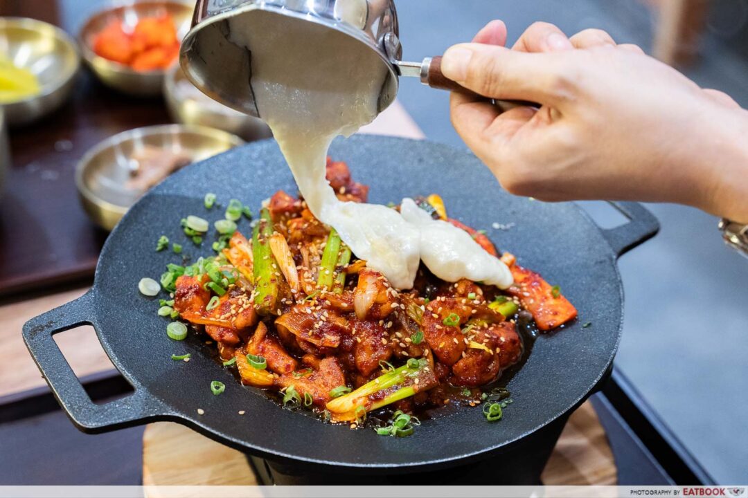 Seoul Noodle Shop: Korean Knife-Cut Noodles In CBD | Eatbook.sg