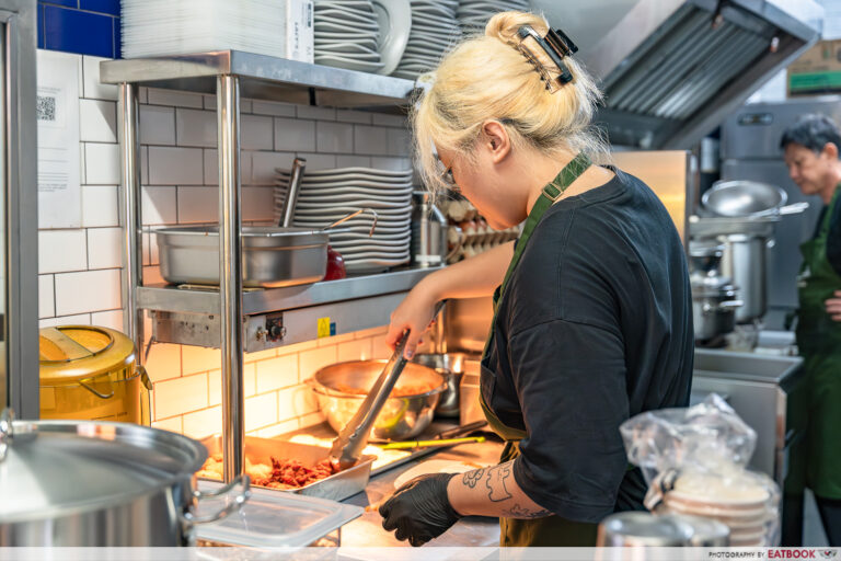 Straits Club Review: Malaysian Nasi Lemak And Crispy Fried Chicken ...