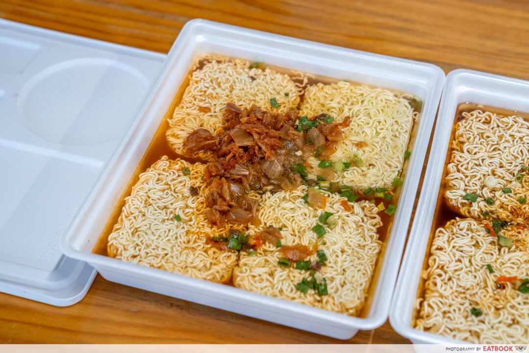 Ajumma Republic Has XL Korean Ramen At 7-Eleven | Eatbook.sg