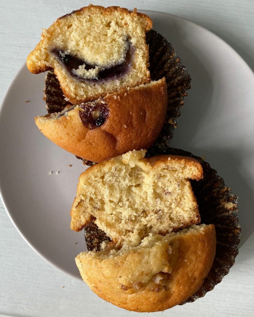 Bake Of: Cheap Muffins At Amoy Street Food Centre | Eatbook.sg