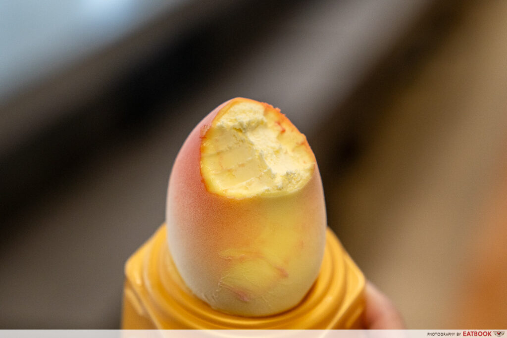 Hong Qi Mango & Peach Ice-Cream: Viral Ice Cream | Eatbook.sg