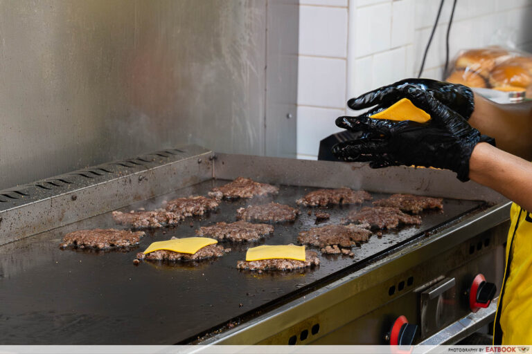 Smashed Review: Halal Smashed Burgers Near Bugis | Eatbook.sg