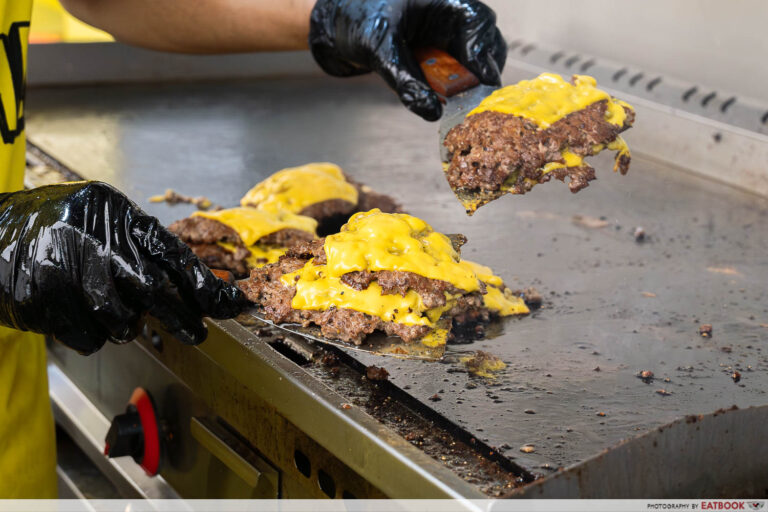 Smashed Review: Halal Smashed Burgers Near Bugis | Eatbook.sg