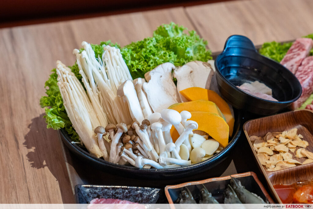 Tomahawk King Steakhouse & Grill: Raising Cane’s-Inspired Chicken ...