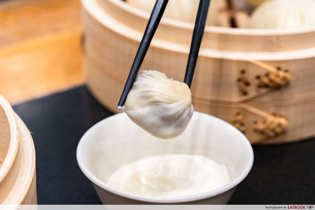 Din Tai Fung's Viral Mochi Chocolate Xiao Long Bao Is Now In SG ...