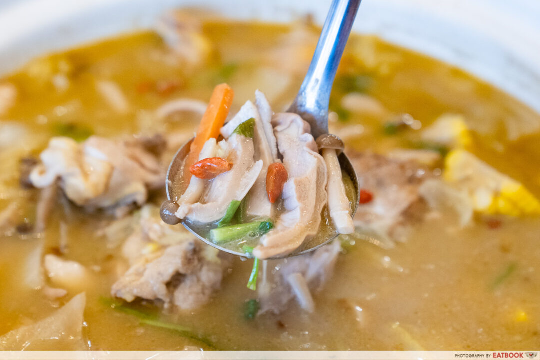 Yu Cun Curry Fish Head Review: Famous Zi Char Restaurant In Bugis ...