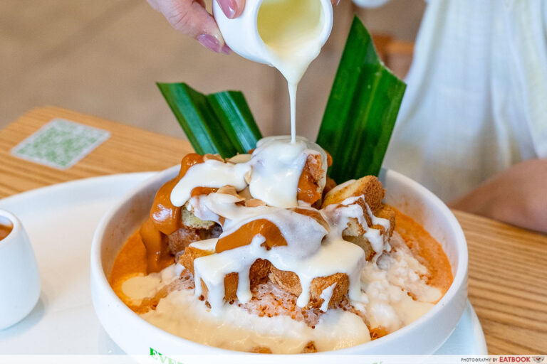 Cheevit Cheeva: Thai-Famous Dessert Cafe In JB | Eatbook.sg