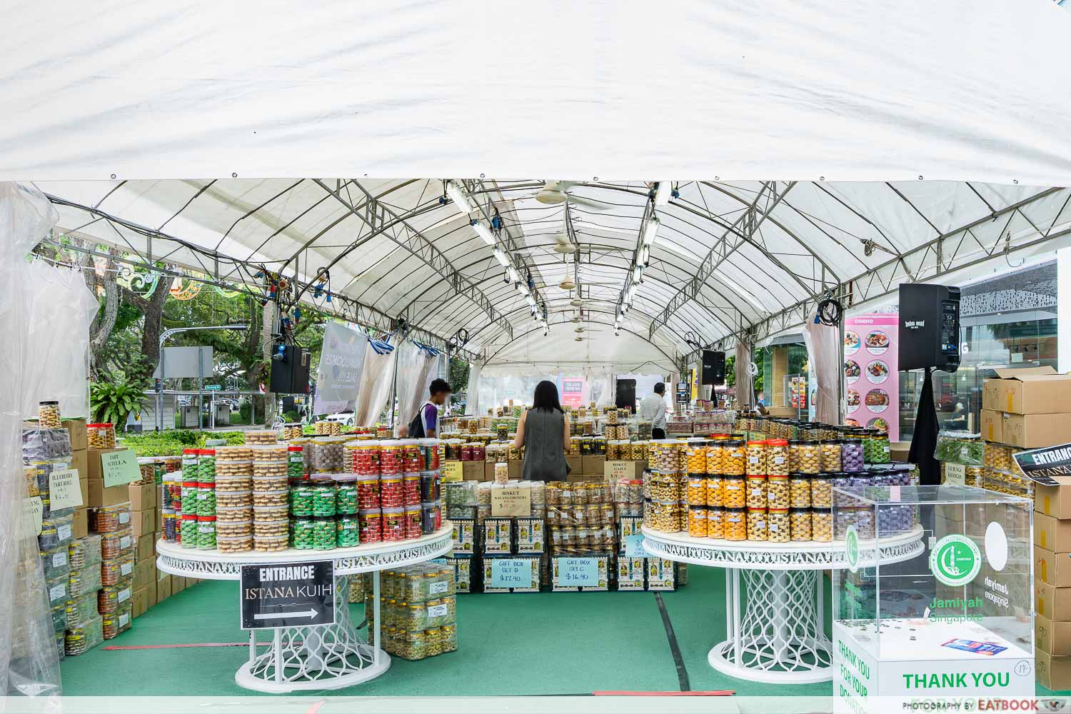 Istana Kuih: Hari Raya Goodies Bazaar At KINEX | Eatbook.sg