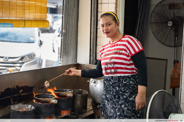 Kedai Makanan Ah Soon: Popular Bak Kut Teh Stall In JB | Eatbook.sg