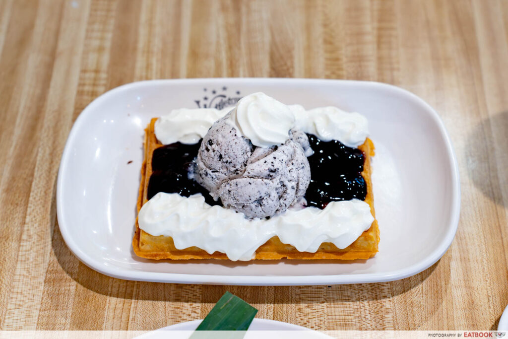 Waffletown Review: Retro American Diner At NEWest | Eatbook.sg