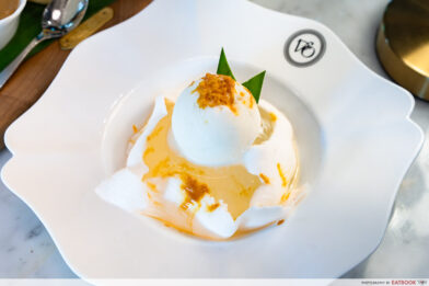 Violet Oon Singapore: Famous Peranakan Restaurant At Dempsey Hill ...