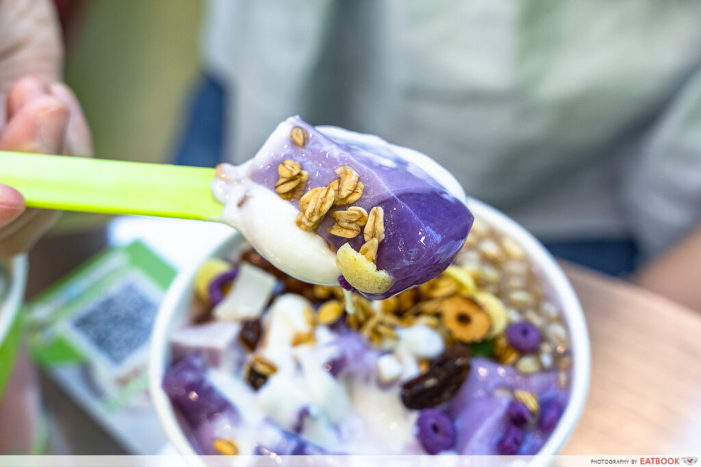 Yogurt Planet Has DIY Bowls At Millenia Walk | Eatbook.sg