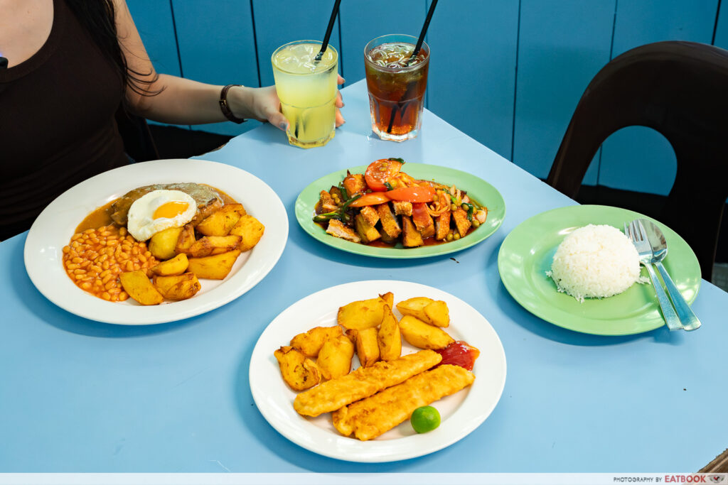 Colbar: SG's Oldest Western "Kopitiam" Since 1953 | Eatbook.sg