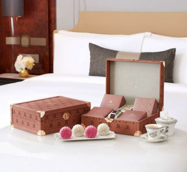 8 Mooncake Sets For Gifting This Mid-Autumn 2025 | Eatbook.sg