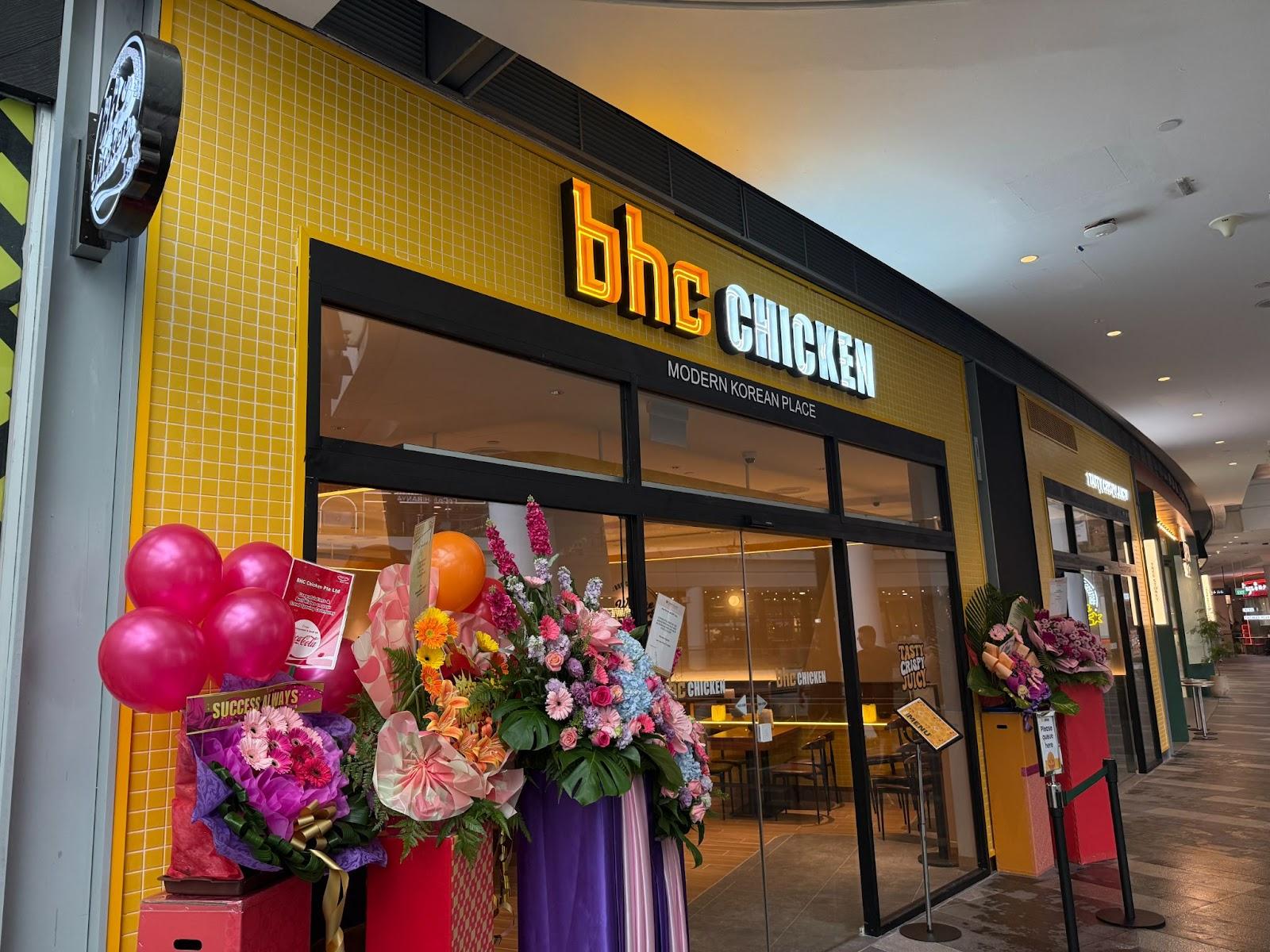 Korea-Famous BHC Chicken Opens At The Star Vista | Eatbook.sg