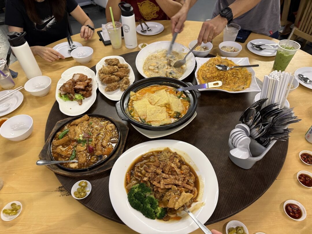 Famous JB 101 Has $44.90 Zi Char Buffet | Eatbook.sg