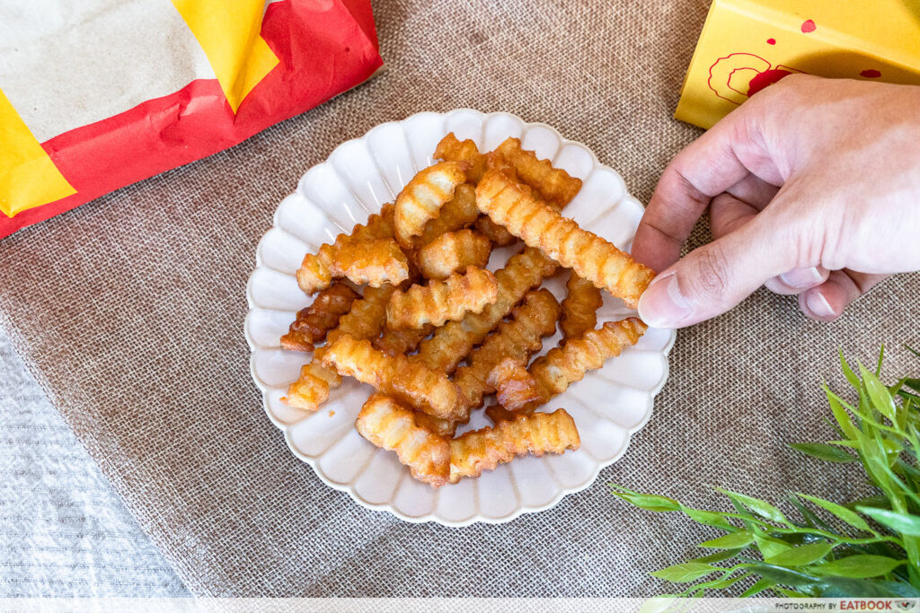 McDonald's To Launch McCrispy Burger And Crinkle Cut Fries | Eatbook.sg