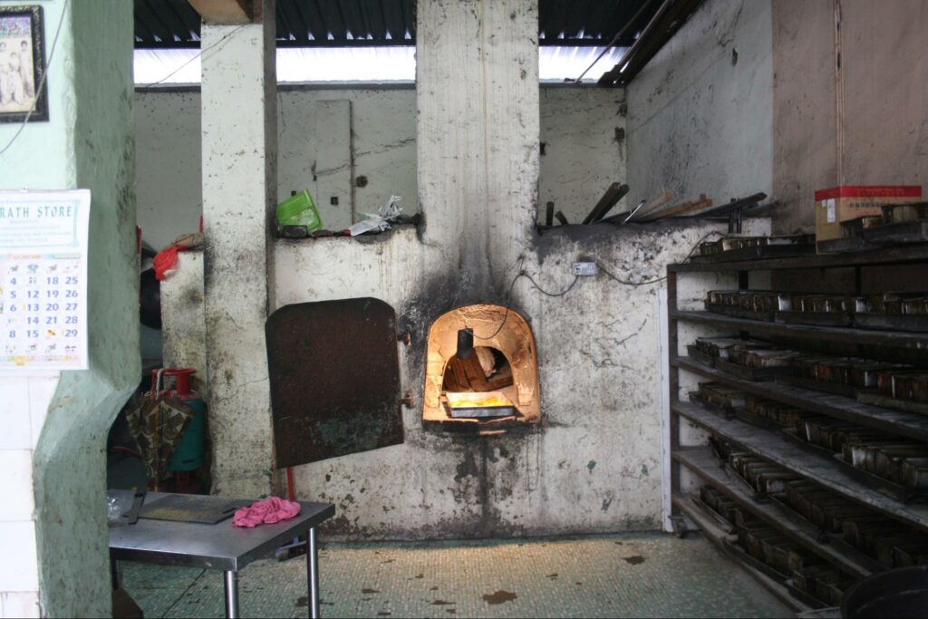 Salahuddin Bakery: Famous JB Bakery With Wood-Fired Bread | Eatbook.sg