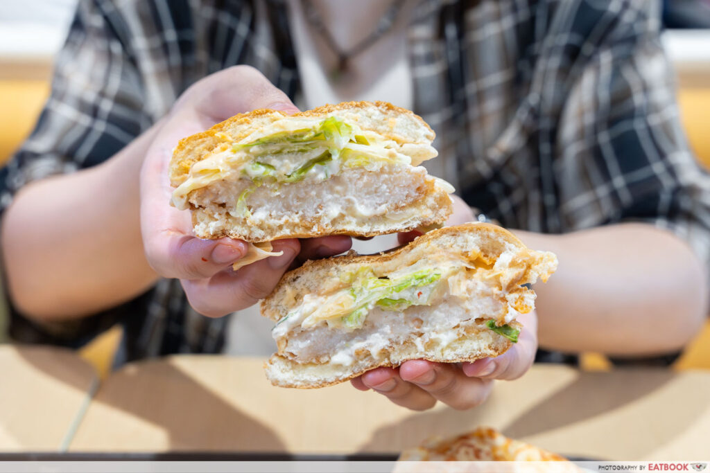 Lotteria Review: Famous Korean Chain Opens At Jewel | Eatbook.sg