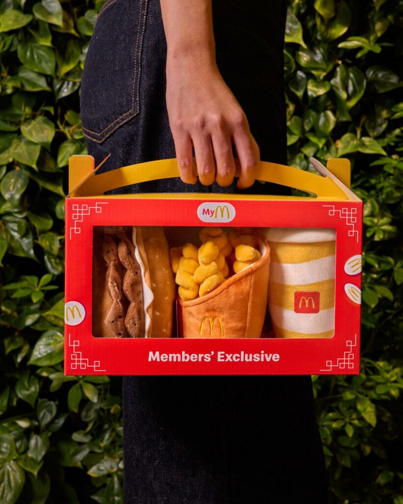 McDonald's Crispy Mac 'N Cheesy Wrap Returns | Eatbook.sg