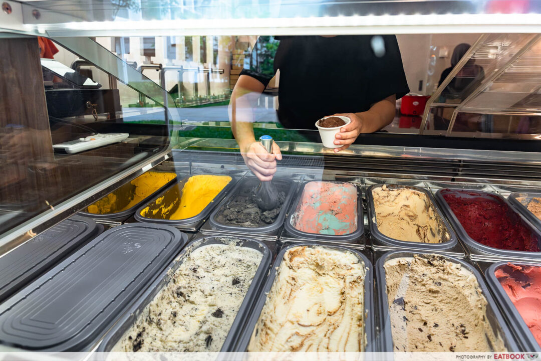 Tea Dot: New Tengah Cafe With Herbal Tea On Tap | Eatbook.sg