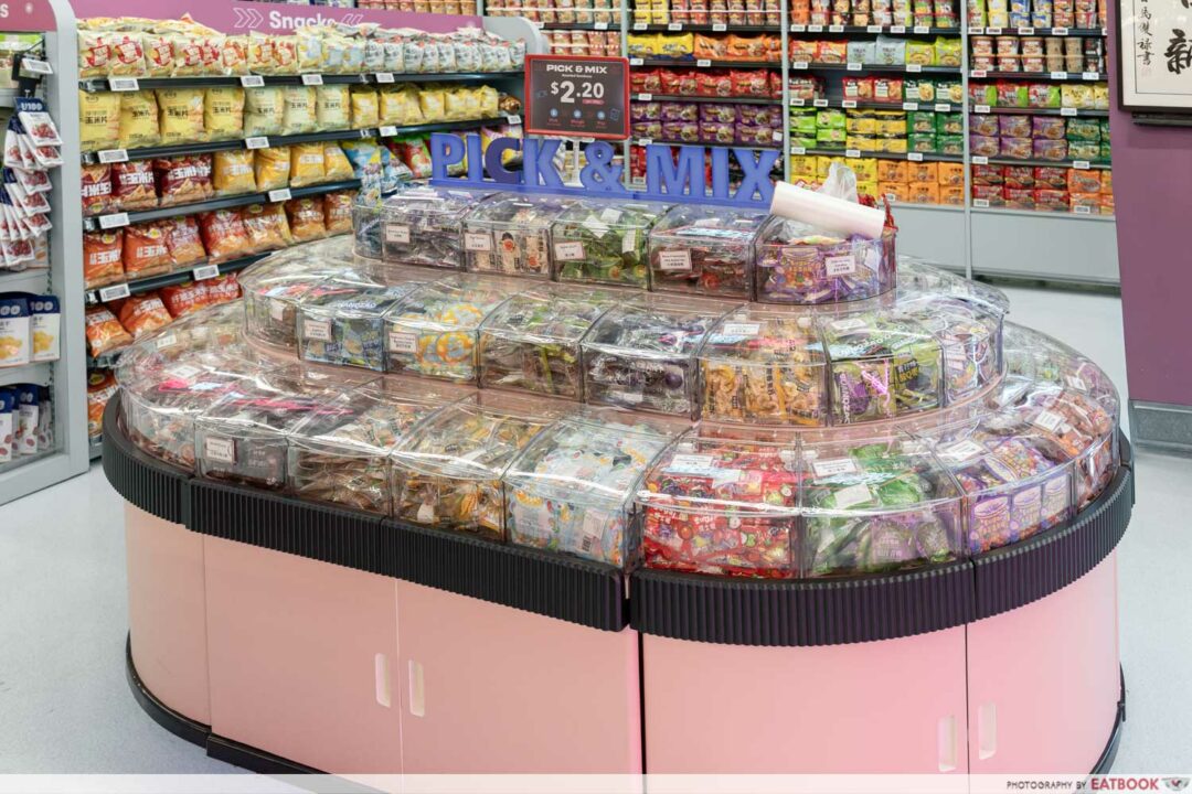 24-Hour FairPrice Xtra Snack Store Opens at Jurong Point | Eatbook.sg